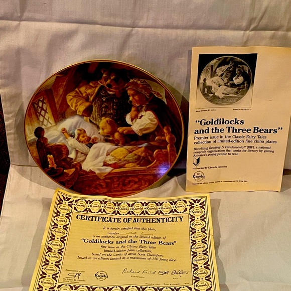 Art | Goldilocks | Poshmark